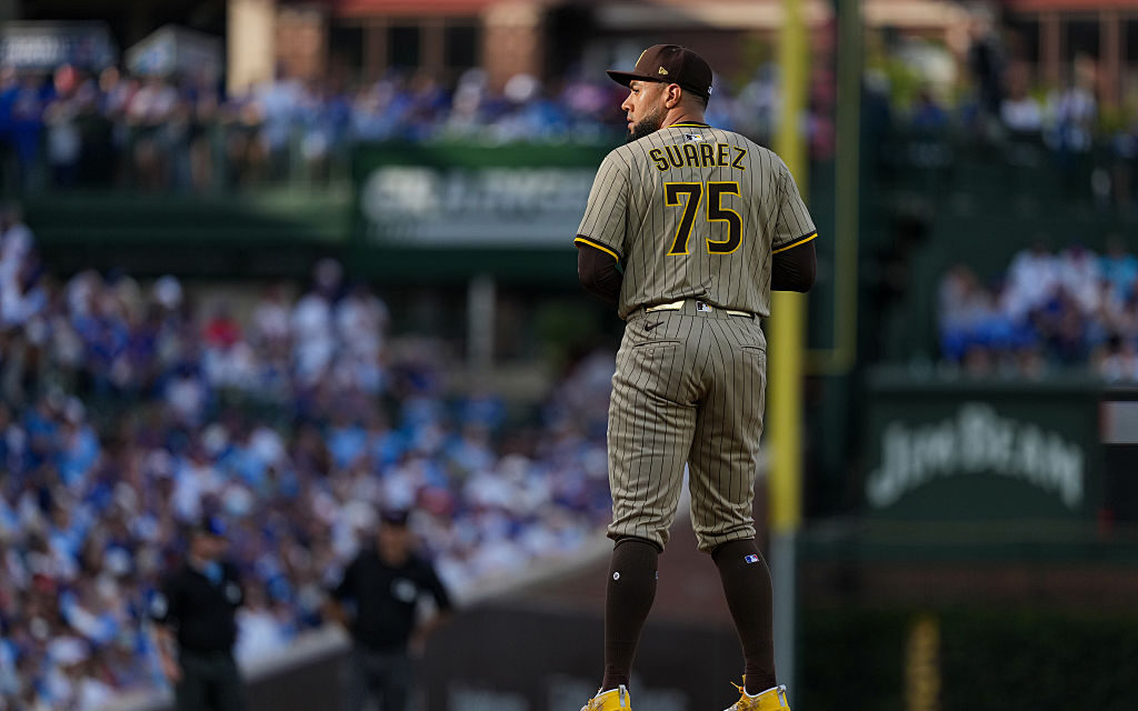 Braves Sign Robert Suarez To A Three-Year, $45 Million Deal | Just Baseball