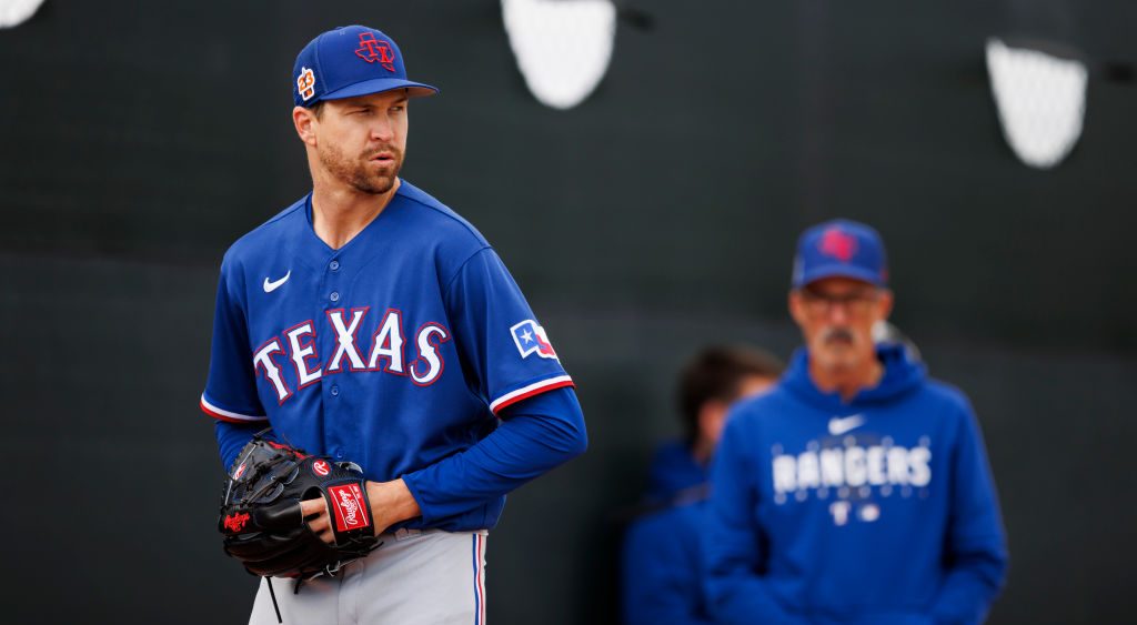 One X-Factor Player for Each Team in the AL West | Just Baseball