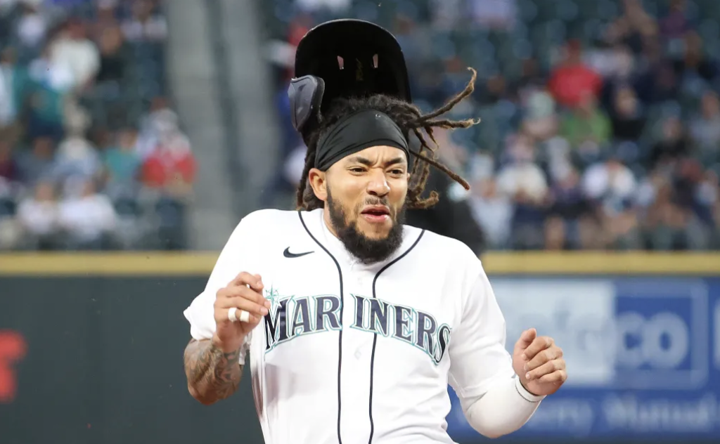 J.P. Crawford Is Rewarding the Mariners for Having Faith in Him | Just ...